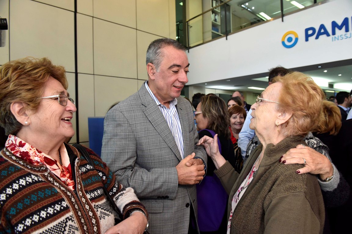 Consenso Salud | » El Director Ejecutivo de PAMI recorrió la nueva sede ...